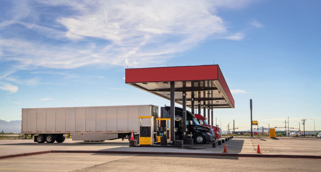 How-to-use-less-gas-in-your-semi-truck – TopMark Funding