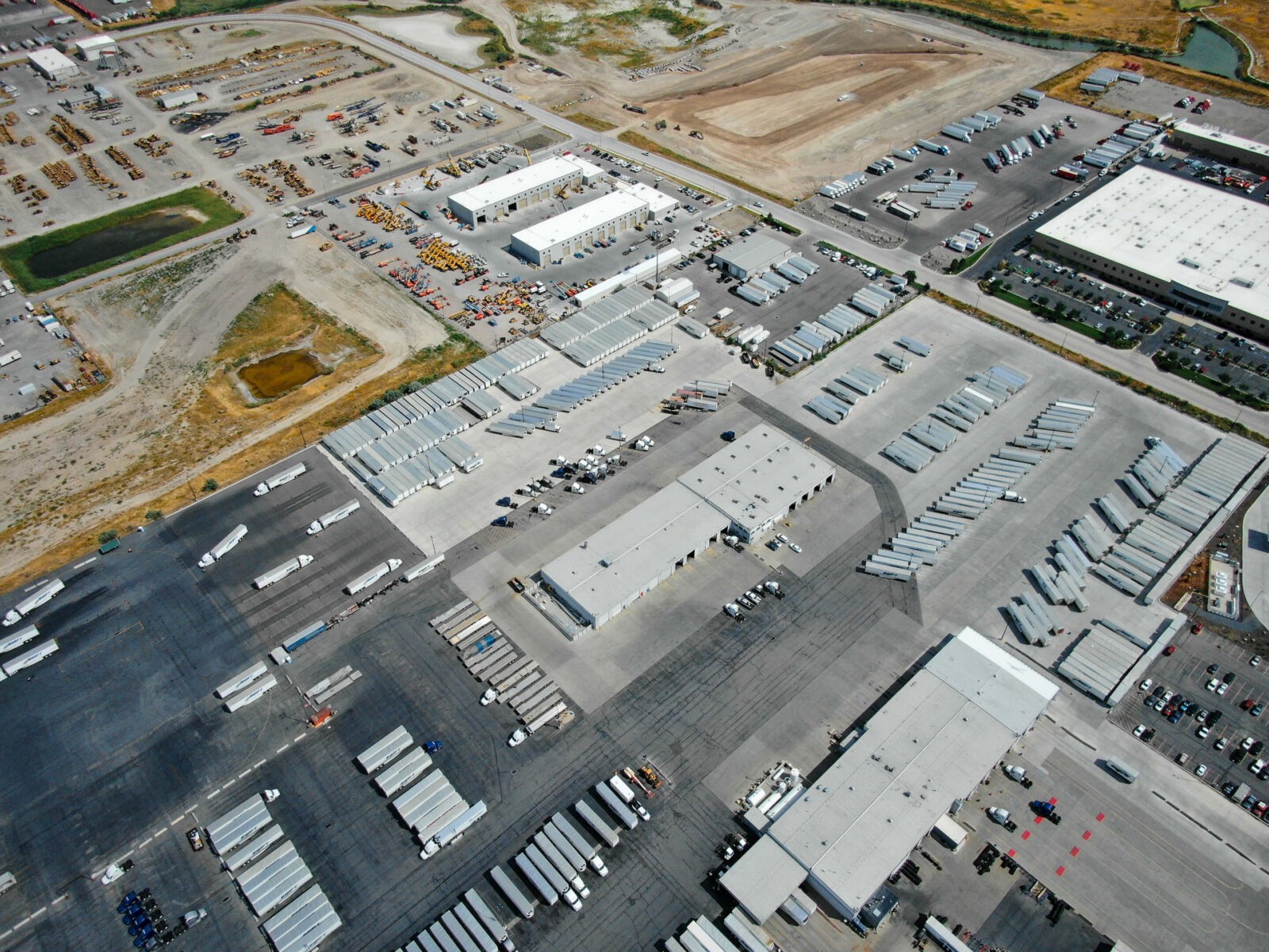 Fully Autonomous Truck Yard Operational In Texas – TopMark Funding